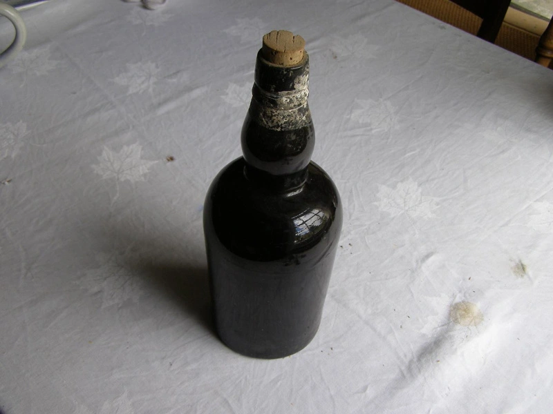 Bottle | Record | DigitalNZ