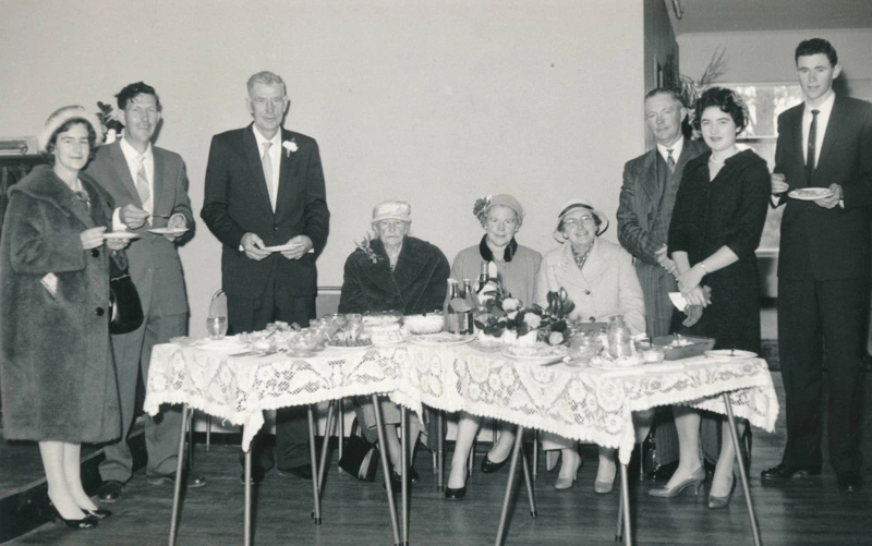 Logue Family | Record | DigitalNZ