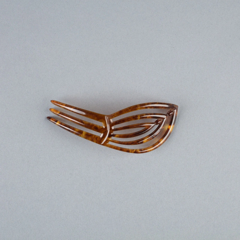 Hair Comb, Three Pronged Fork | Record | DigitalNZ