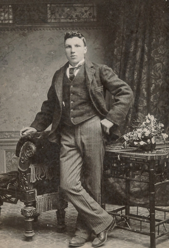 Photograph, Phillip Laurie | Record | DigitalNZ