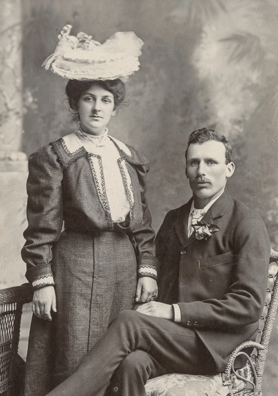 Photograph, Genge-Walker Wedding | Record | DigitalNZ