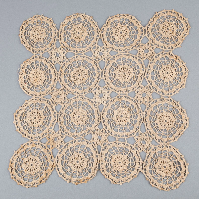 Dressing Table Set, Ecru Crochet | Record | DigitalNZ