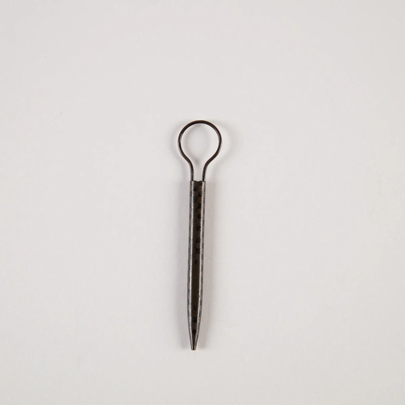 Crochet Hook, Chequerboard Sheath | Record | DigitalNZ