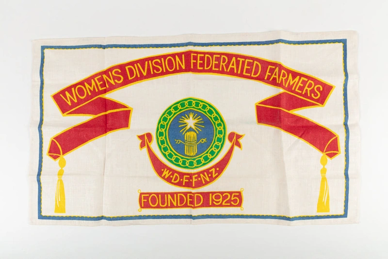Tea Towel, Womens Division Federated Farmers | Record | DigitalNZ
