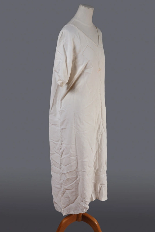 Nightdress, Silk with Crotched Edging | Record | DigitalNZ