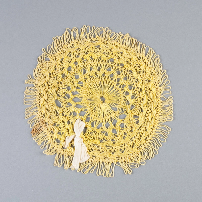 Dressing Table Mat, Hairpin Lace Canary Yellow | Record | DigitalNZ