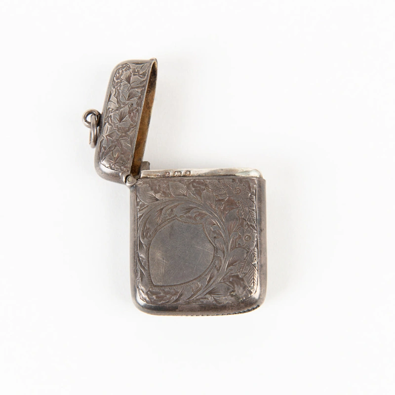 Matchbox Holder, Silver with Floral Pattern | Record | DigitalNZ