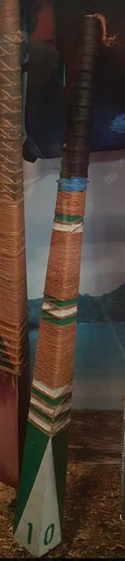 Kilikiti bat: Contemporary pate | Record | DigitalNZ