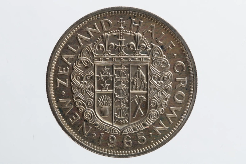 Coin, New Zealand, Half crown | Record | DigitalNZ