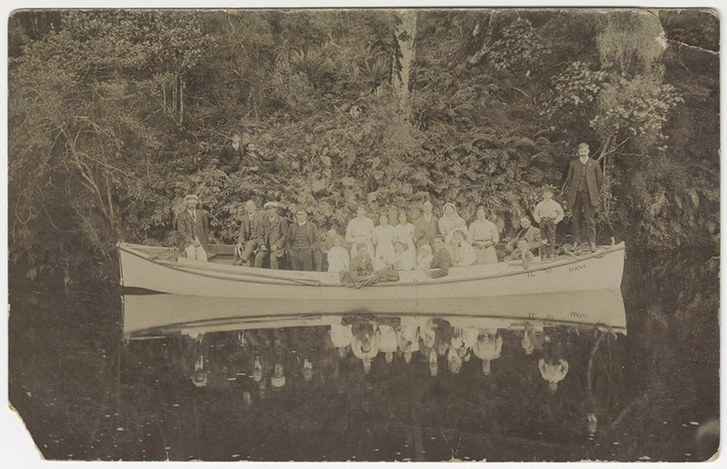 Photograph, Captain William Stirling's 'Mana' | Record | DigitalNZ