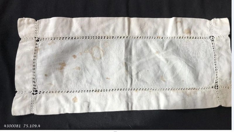 Table Runner | Record | DigitalNZ