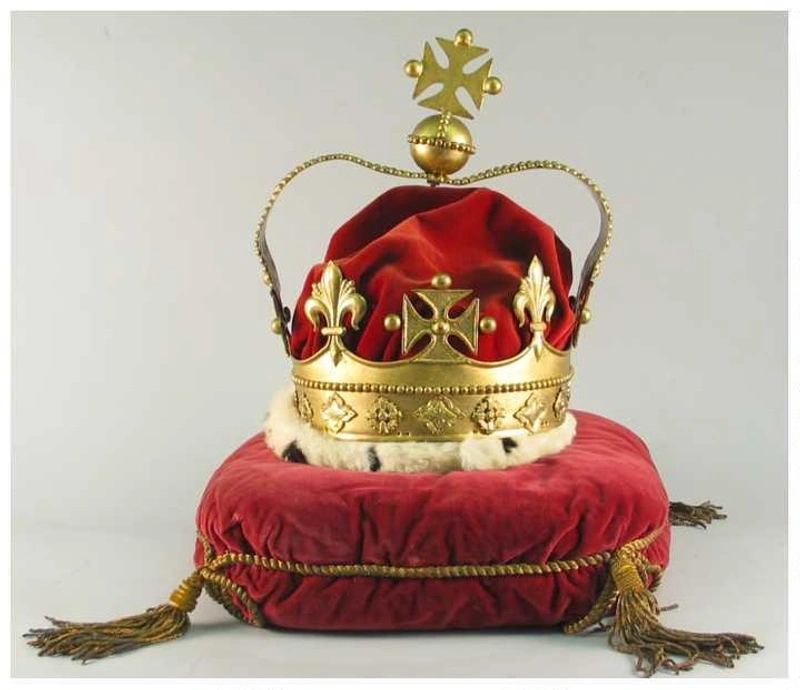 Replica, Prince of Wales Crown | Record | DigitalNZ