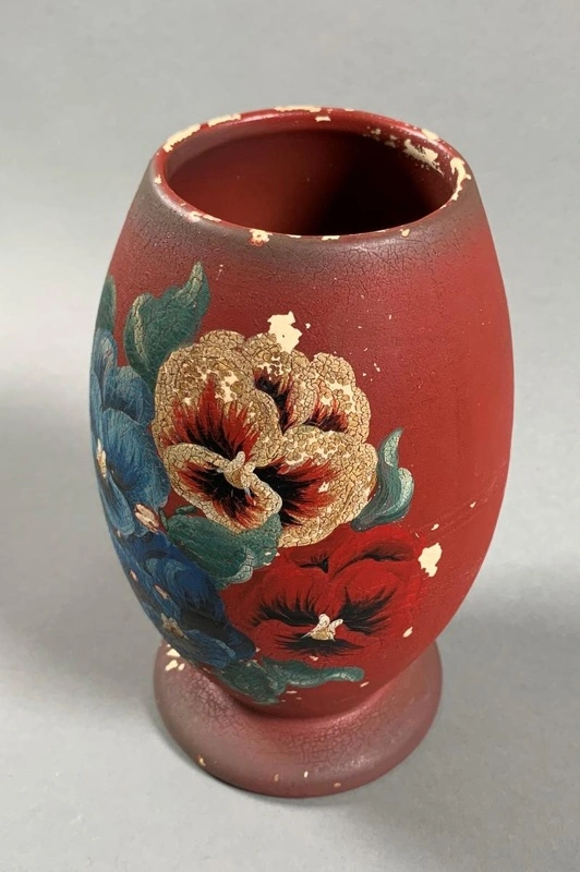 Vase - hand painted | Record | DigitalNZ