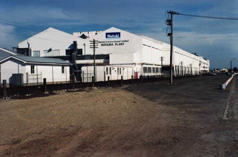 Photograph [Mataura Freezing Works] | Record | DigitalNZ