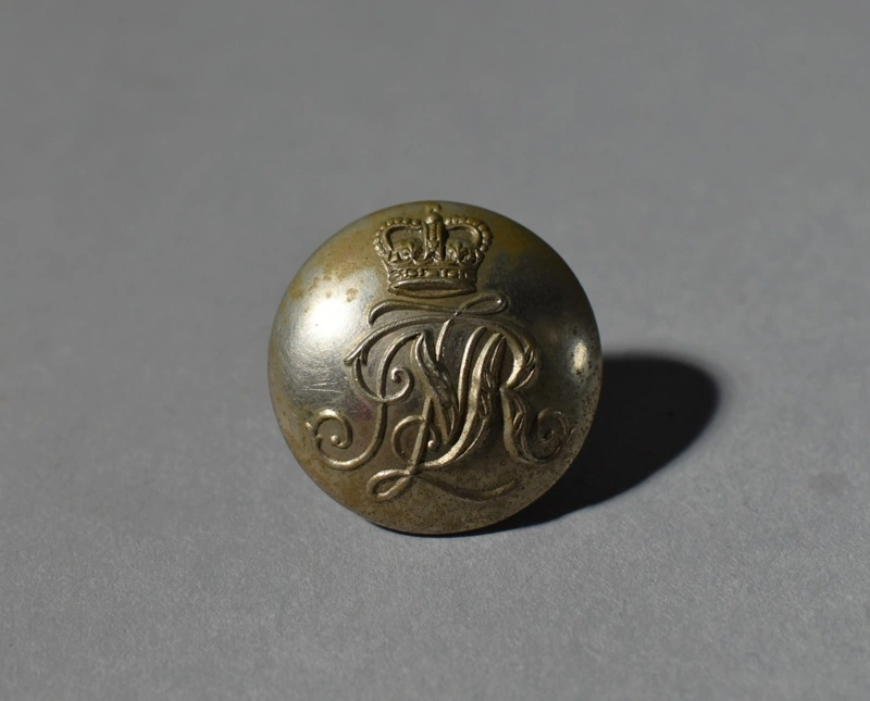 New Zealand Railways Button | Record | DigitalNZ