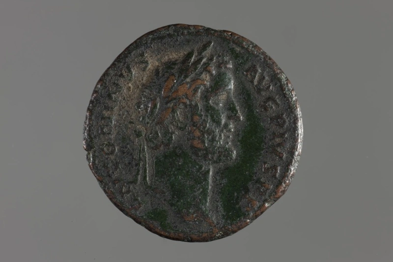 Coin, bronze as, Antoninus Pius | Record | DigitalNZ