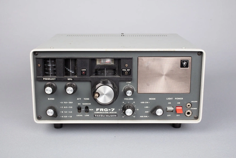 Radio, FRG-7 Yaesu Receiver | Record | DigitalNZ