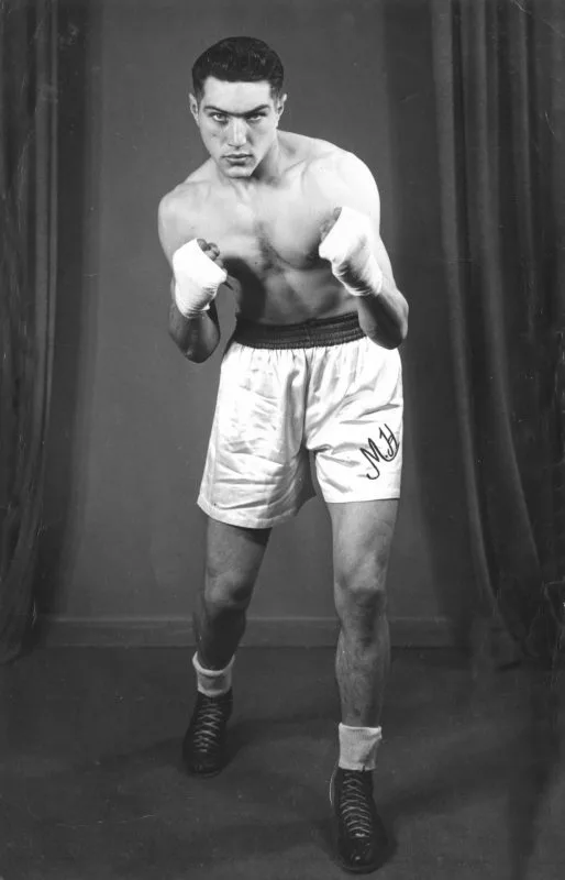 Mike Hannah | Record | DigitalNZ