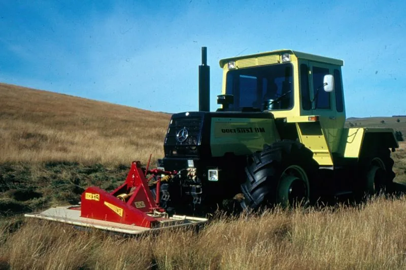 Mowing Hay | Record | DigitalNZ
