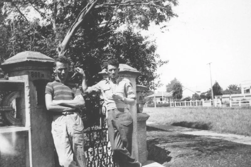 Evans Family 1946 | Record | DigitalNZ