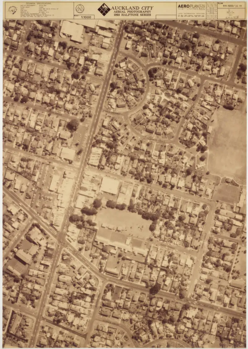 Auckland 32-19 [Mount Roskill] | Record | DigitalNZ