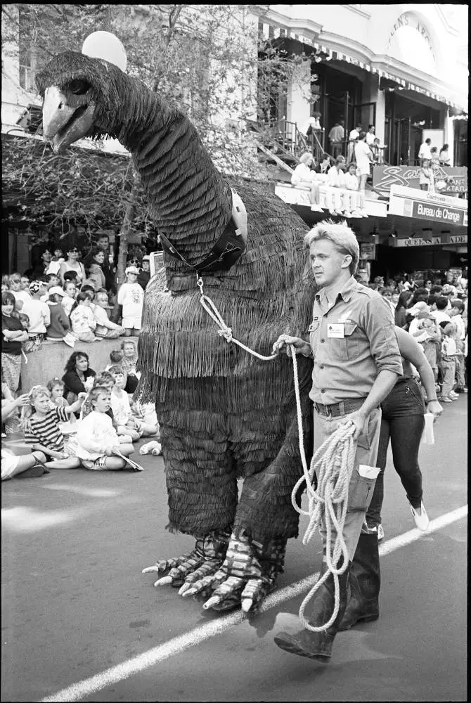 Farmers Santa Parade, Queen Street, 1989 | Record | DigitalNZ