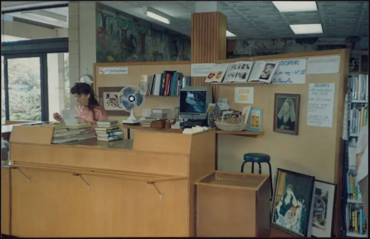 Onehunga Public Library, Church Street | Record | DigitalNZ