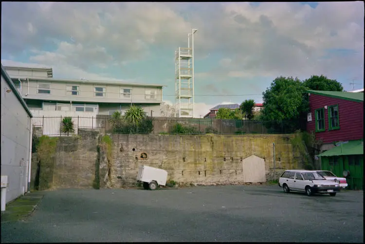 Claystore retaining wall, Lake Road, Devonport | Record | DigitalNZ