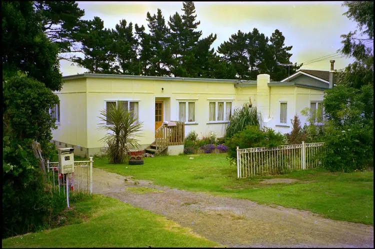 18 Wakelin Road, Beachlands | Record | DigitalNZ