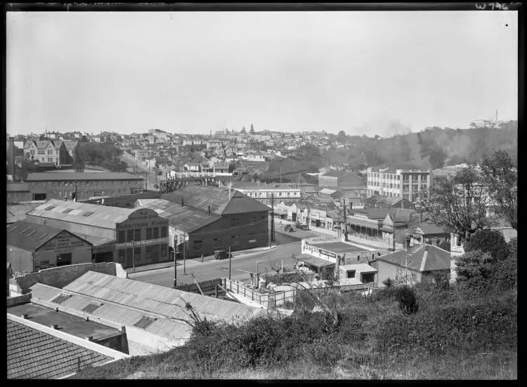 Beach Road and Parnell Rise, 1927 | Record | DigitalNZ