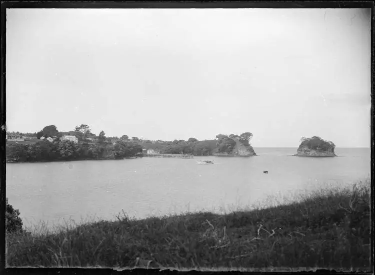 Waiake Wharf, Torbay | Record | DigitalNZ