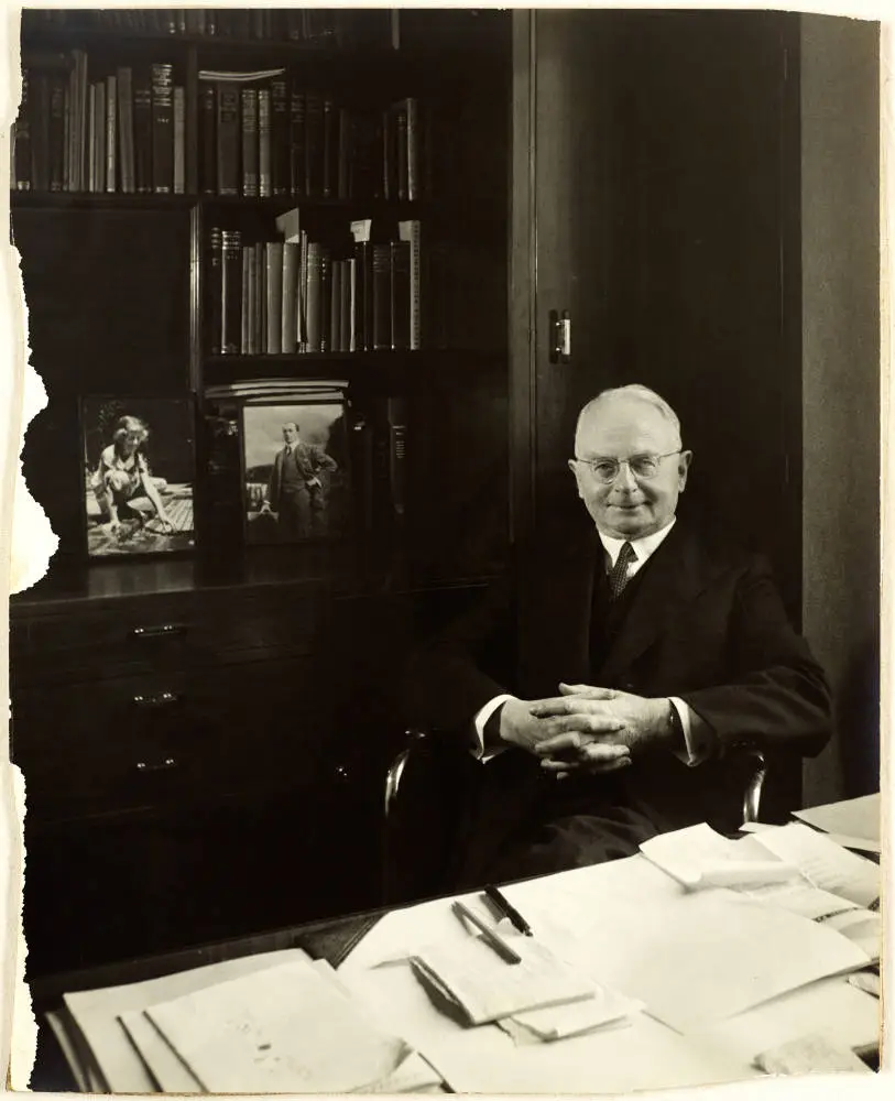 Reginald Ford, 1948 | Record | DigitalNZ