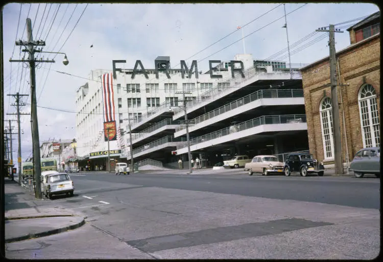 Farmers, Hobson Street, Auckland, 1963 | Record | DigitalNZ