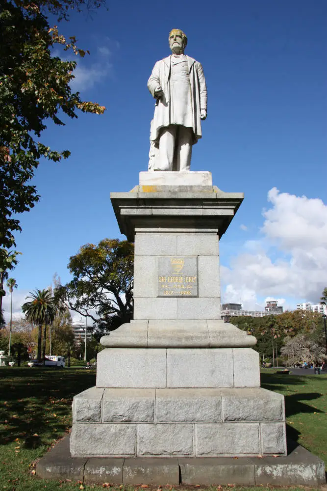 Statue of Sir George Grey, Albert Park, Auckland Central, 2010 | Record ...