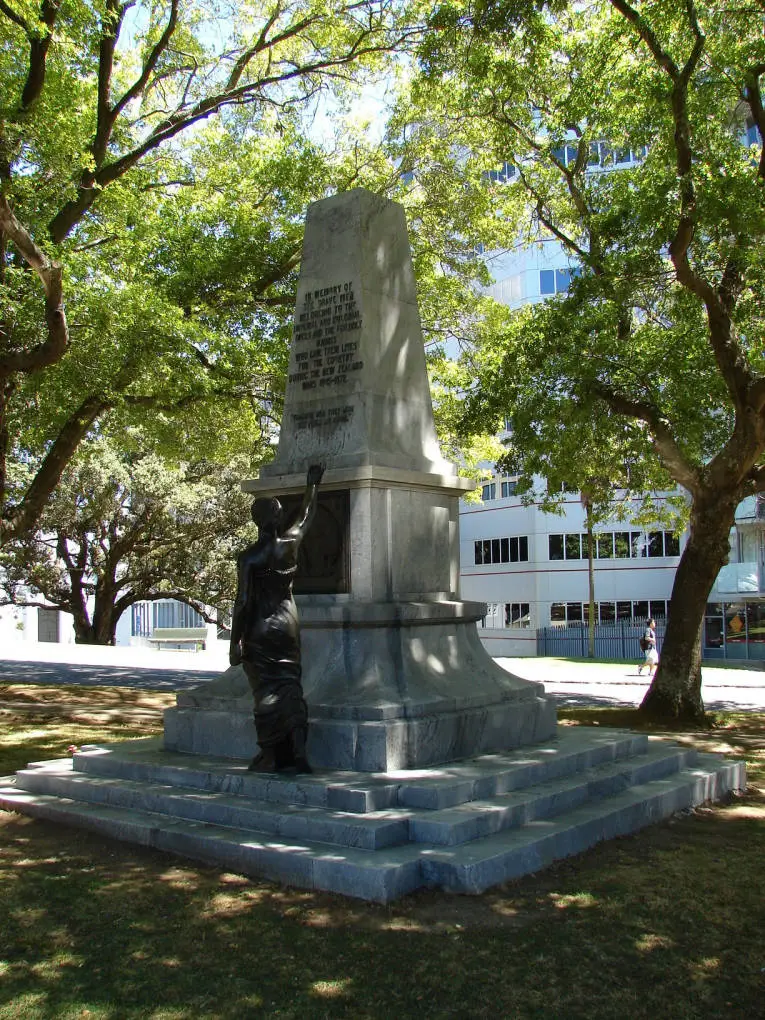 War memorial, Symonds Street, Auckland Central, 2014 | Record | DigitalNZ
