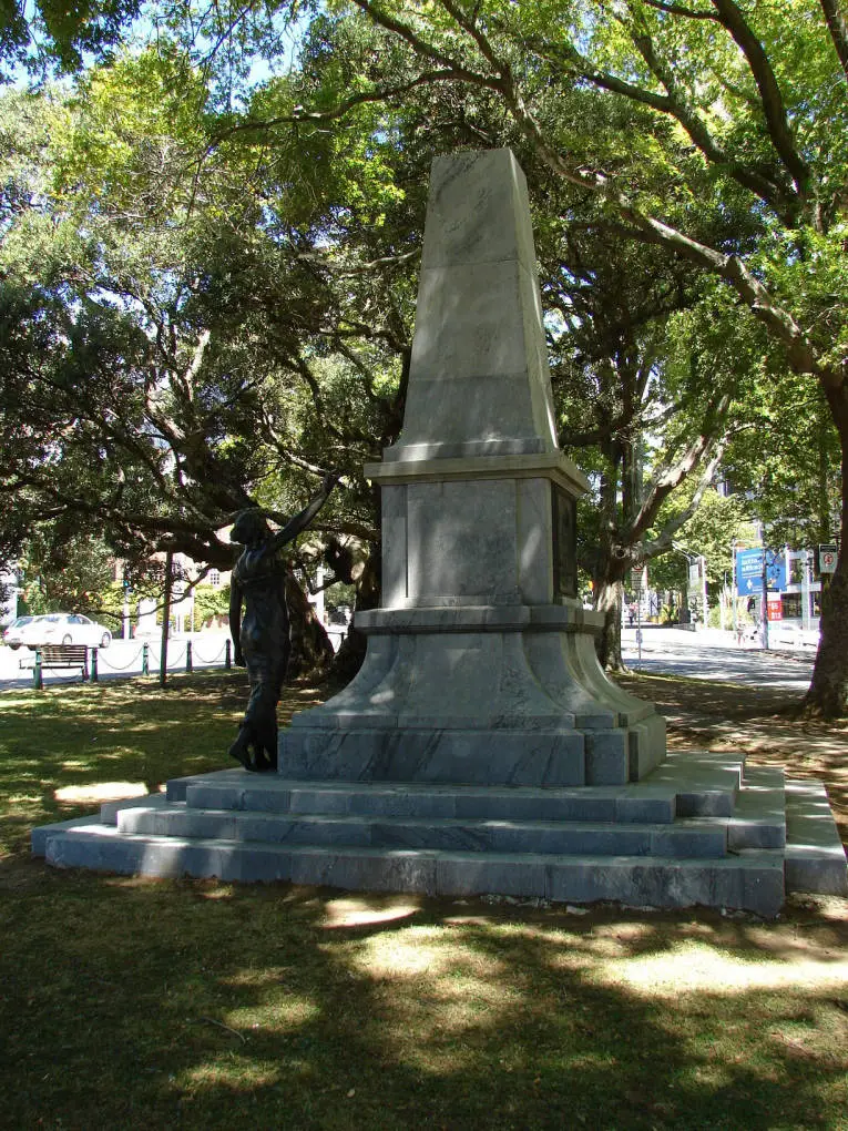War memorial, Symonds Street, Auckland Central, 2014 | Record | DigitalNZ
