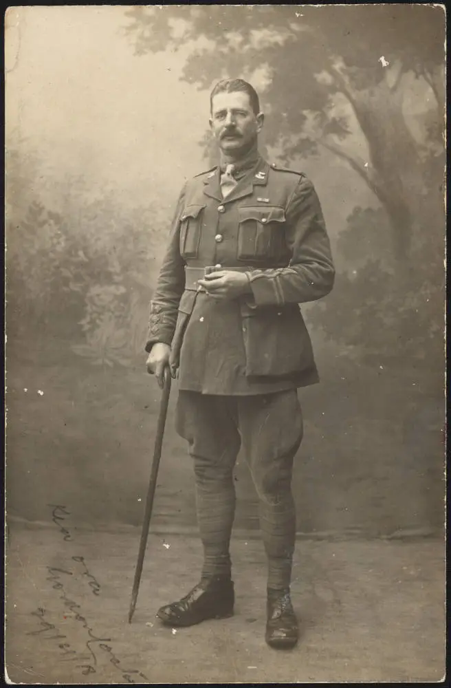 Gordon Coates in military uniform | Record | DigitalNZ