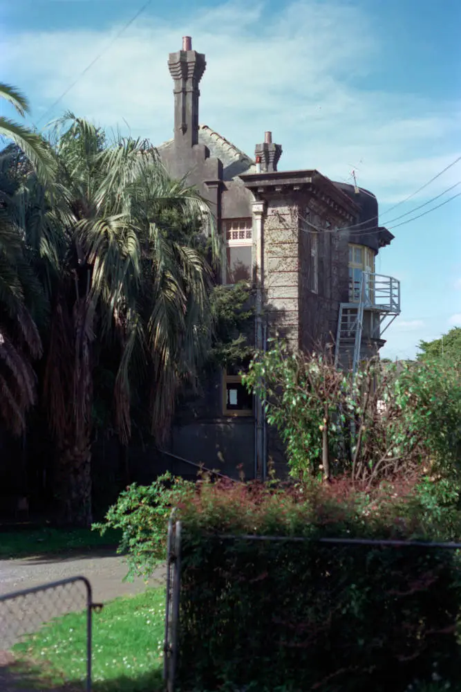 Elmstone House, 468 Remuera Road, Remuera, 1986 | Record | DigitalNZ