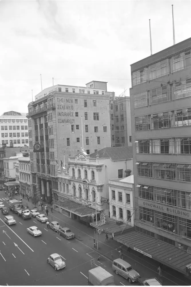 Queen Street, Auckland Central, 1963 | Record | DigitalNZ