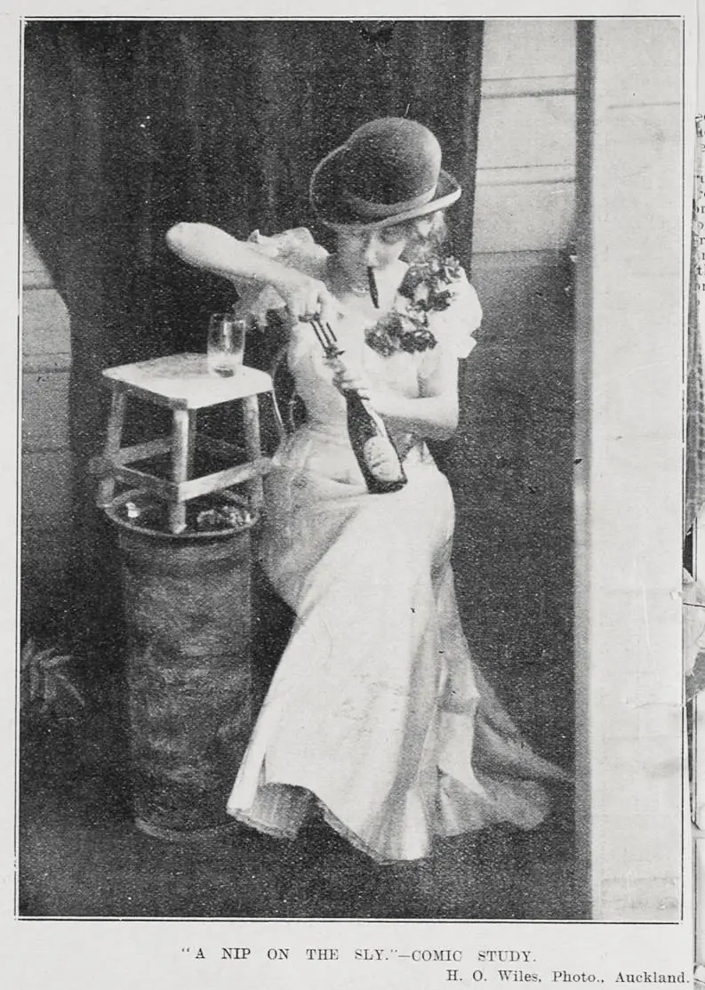 'A nip on the sly' comic study | Record | DigitalNZ