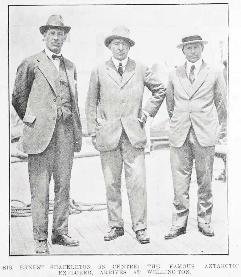 Sir Ernest Shackleton (in centre) the famous Antarctic explorer ...