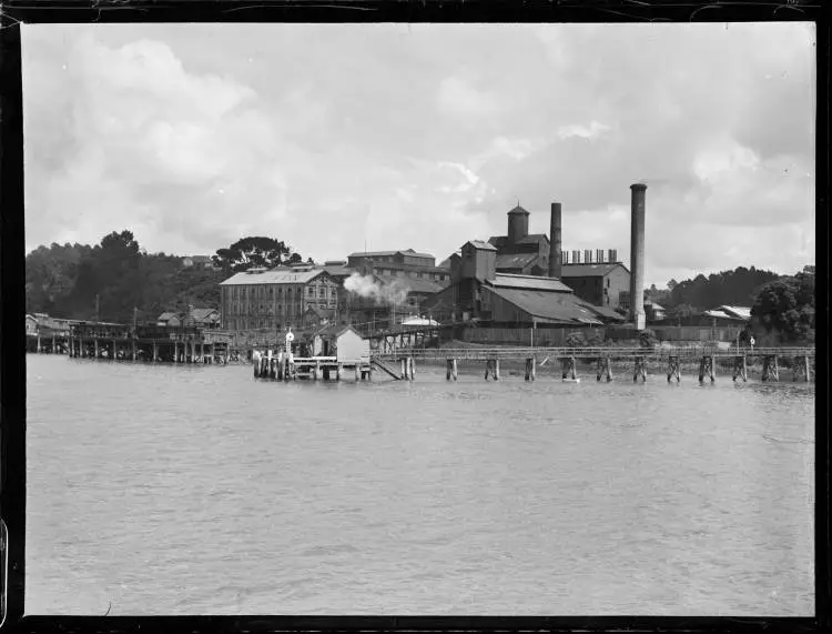 Chelsea Sugar Works | Record | DigitalNZ