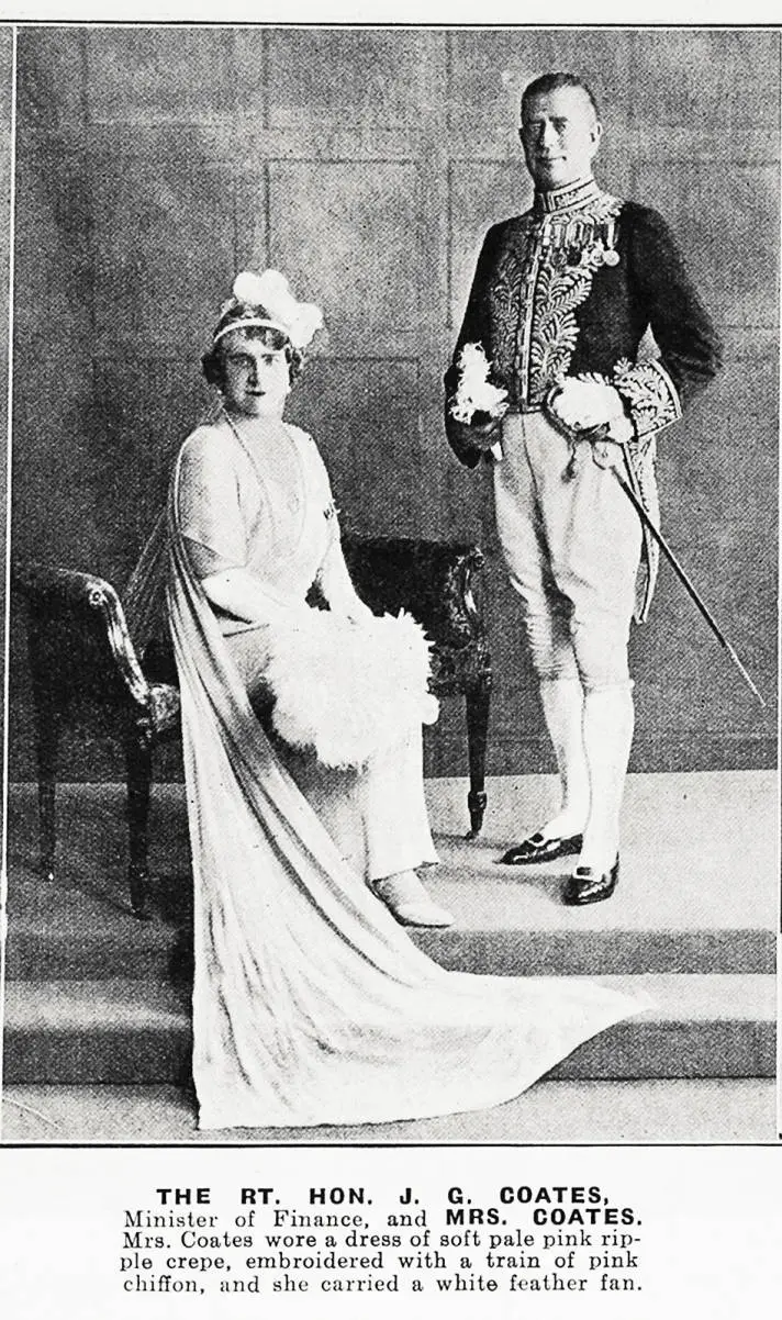 New Zealanders presented to Her Majesty at Buckingham Palace | Record | DigitalNZ