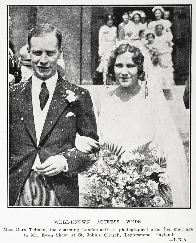 Well-known actress weds | Record | DigitalNZ