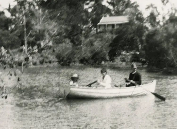 Elise Segar, Margaret Segar and Percy Segar rowing on Deep Creek ...