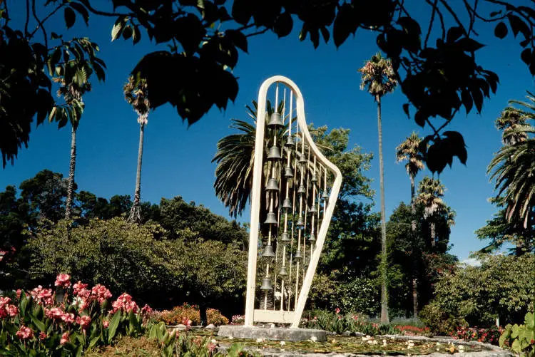 Carillon in Clive Square, Napier | Record | DigitalNZ