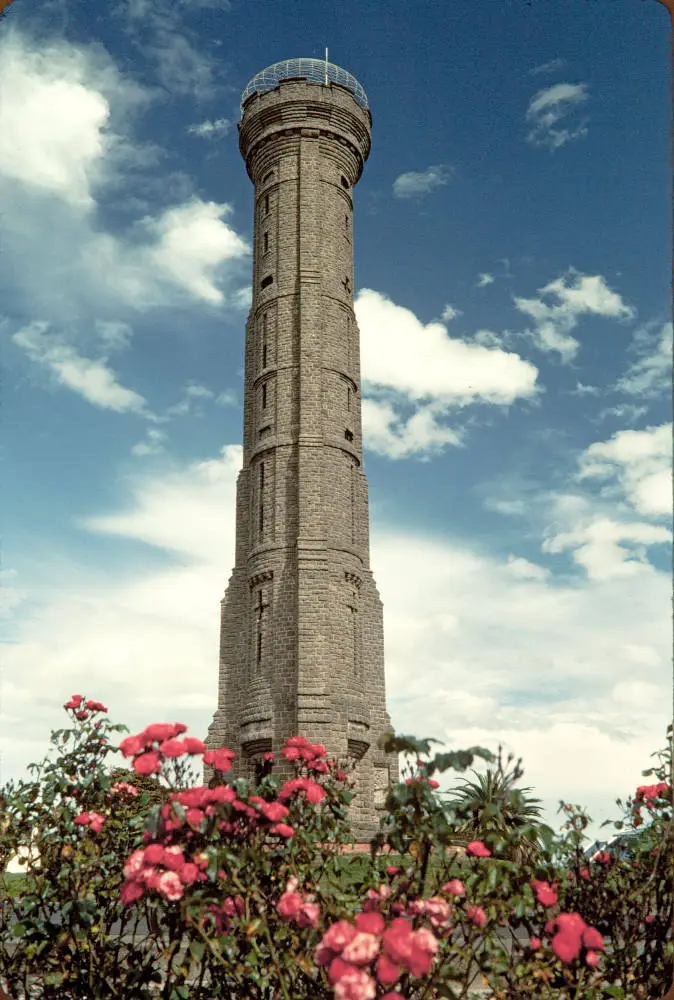 War Memorial Tower, Durie Hill, Whanganui, 1984 | Record | DigitalNZ