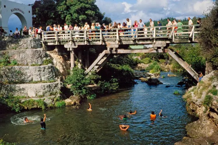 Children diving for coins, Whakarewarewa | Record | DigitalNZ