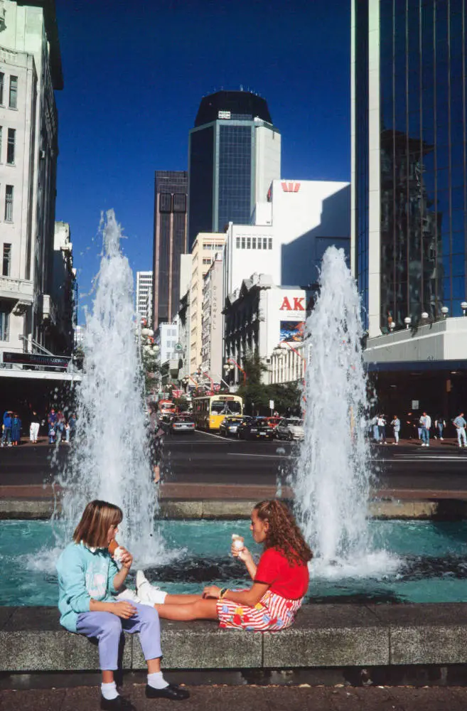 Coutts Fountain in Queen Elizabeth Square, Auckland Central | Record ...