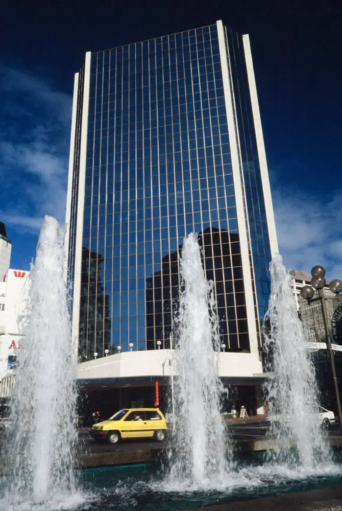Coutts Fountain in Queen Elizabeth Square, Auckland Central | Record ...